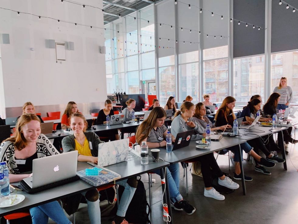 ITU coding cafe - ELEKTRONISTA